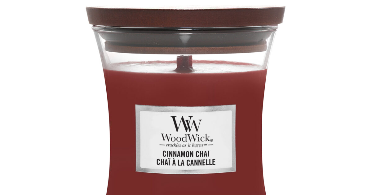 Woodwick cinnamon chai medium candle | Coppens Warenhuis